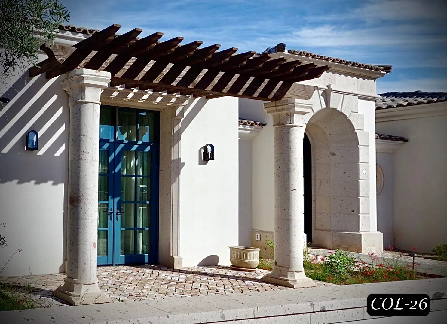 Custom Stone Columns Phoenix AZ | Interior & Exterior Column Designs