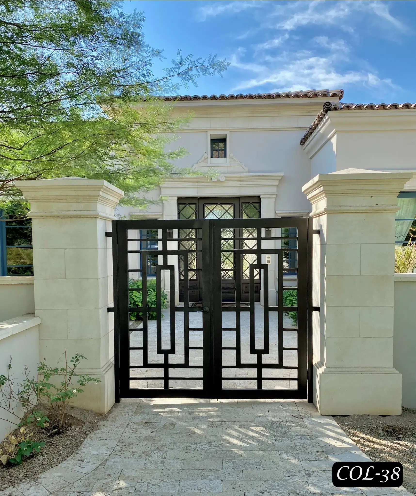 Custom Stone Columns Phoenix AZ | Interior & Exterior Column Designs